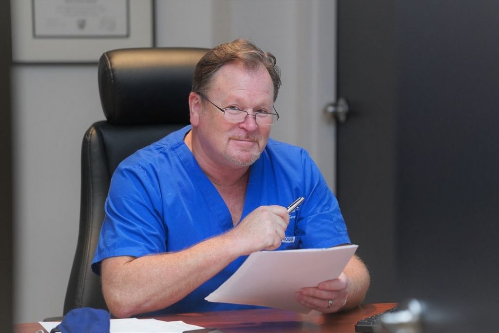 Dr Daniel Durand | Board Certified Hand Surgeon in Canada and the US
